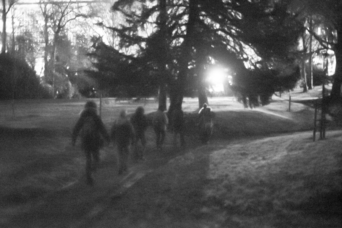 Dark moon walking 2 – Walkspace
